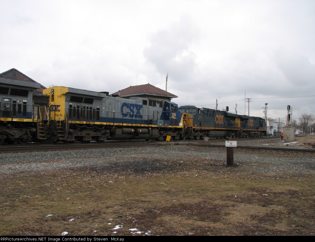 CSX 128